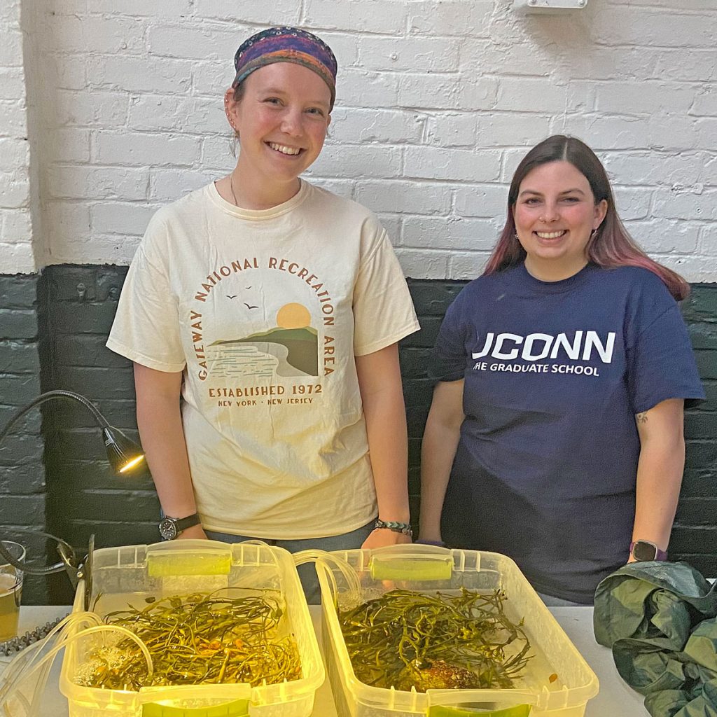 Graduate Students Bring Ocean Science to Life at Sip ‘n Science Event ...